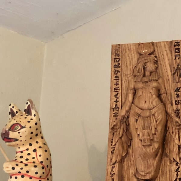 Isis Egypt Goddess, Isis Statue, Egyptian Goddess, Pagan Goddess, Egypt ...