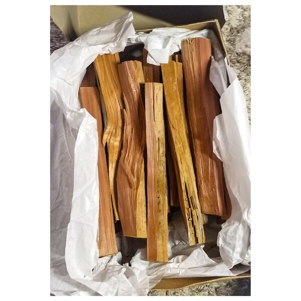 Cedar Kindling, Medium Bundle, Eastern Aromatic Cedar Kindling, Red ...