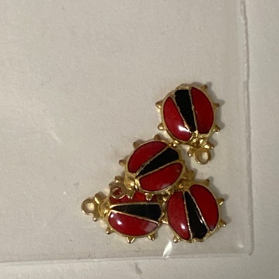 4 Vintage Ladybug Charms, Enameled Ladybugs, Guilloche Charms, Enamel ...