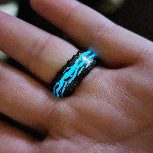 Lightning Glow Ring, Hammer Texture Ring, Titanium Wood Glow Ring, Mens ...
