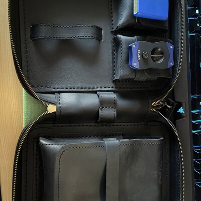 Leather Cigars Case With Flask Pocket, Personalized Leather Box for ...