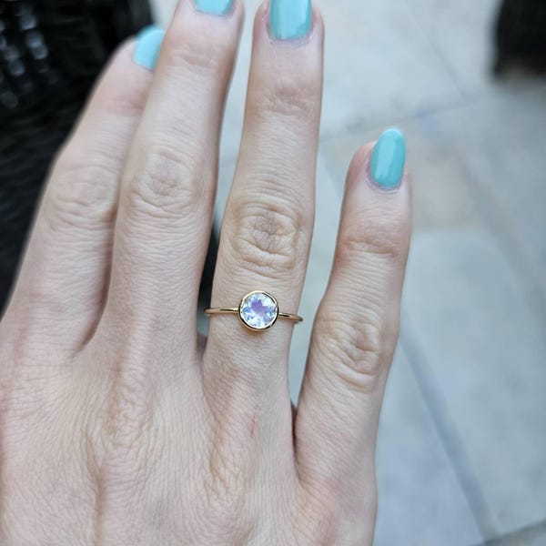 14k Gold Blue Schiller Rainbow Moonstone Ring, Round Shape Moonstone ...