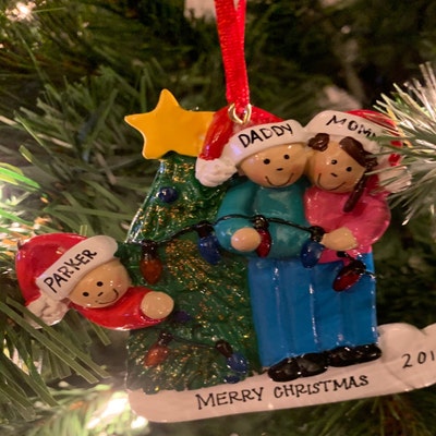 Family of 3 Personalized Ornament Decorating Christmas Tree - Etsy