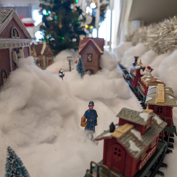 CHRISTMAS VILLAGE TREES Stand of the Sycamore Enchanted Forest Lemax 11 ...