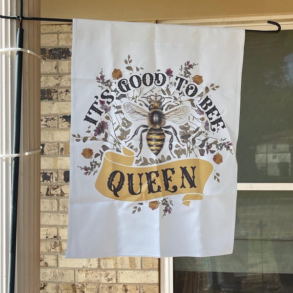 Grayin' & Slayin' Tee, Gray Hair Shirt, Silver Sister Going Gray, Gift ...