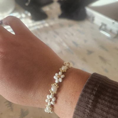 Flower Bead Necklace, Lavender Daisy Bead Necklace, Daisy Seed Bead ...