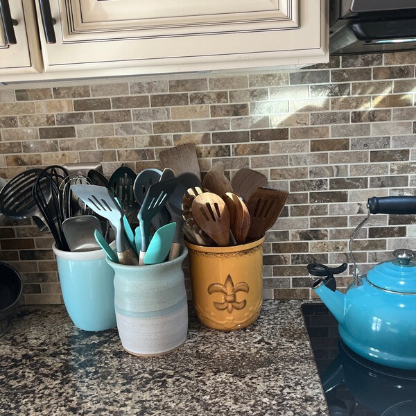 Spring Green Pottery Utensil Holder - Etsy