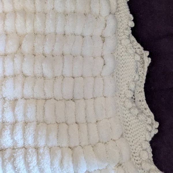 Baby's Snowball/pom-pom Yarn Blanket Knitting Pattern. PDF in English ...