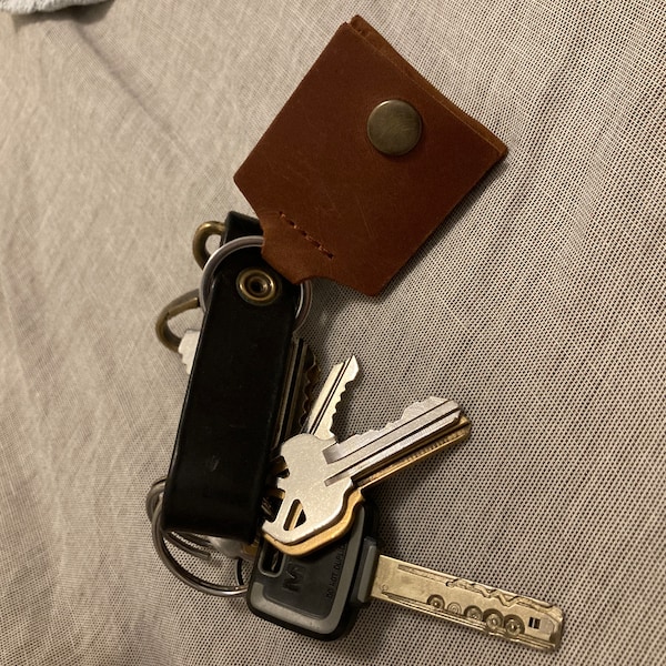 Customized Ring Holder Keychain, Leather Wedding Ring Case Holder ...