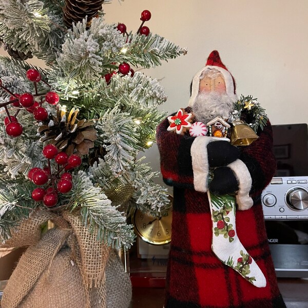 C7 Handmade Santa W/robe from Vintage 1920/30s Hand-quilted Multi ...