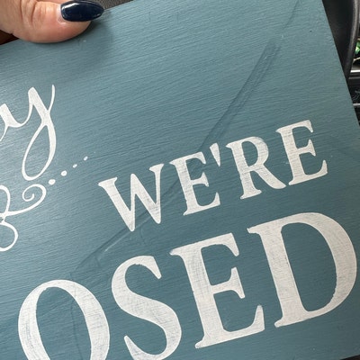 Modern Be Back Soon Clock Sign, Will Return Soon Sign, Round Store Hour ...