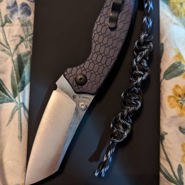 Helix Paracord Key Fob - Etsy