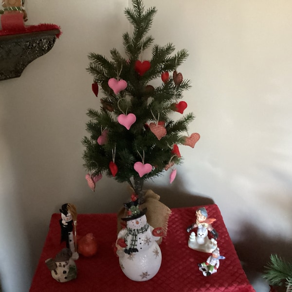 Handmade Homespun Fabric Hearts, Christmas Tree Toppers, Valentine’s ...