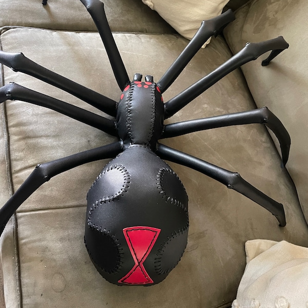 Spider Leather Pattern PDF - by Leatherhubpatterns - Etsy