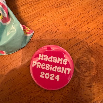 Smile Magnets or Pins Emoticons, Emoji Smiley Face Pinback Button Set ...