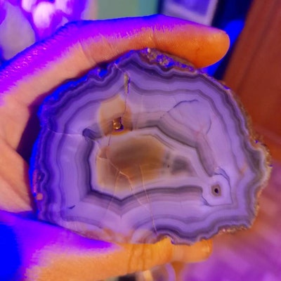 LARGE Highly UV Reactive Volcano Agate Skull Agate Skull. Volcano Agate ...