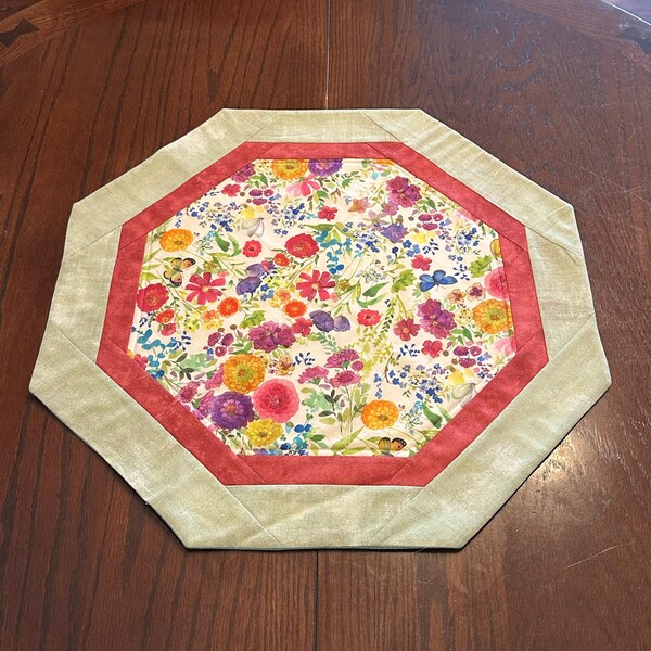 Mauve Lap Quilt, Handmade Quilted Wall Hanging, Friendship Gift ...