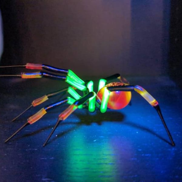 Red Uranium Glass Spider Uranium Vaseline Glass Figurine Spider Glass ...