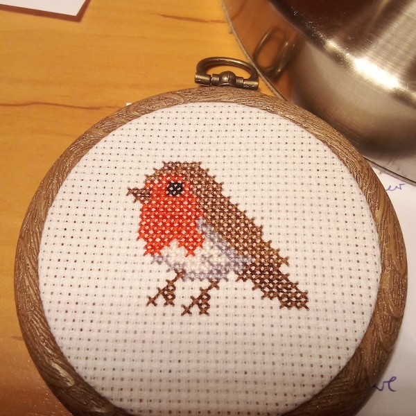 Robin Cross Stitch Kit - Beginners Counted Cross Stitch Mini Kit - DIY ...