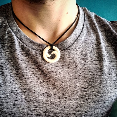 Maori Carved Bone Pendant Necklacemens Pendant Leather - Etsy