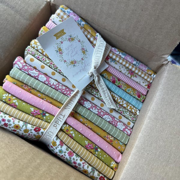 Tilda Creating Memories 16 Piece Fat Quarter Bundles Blues - Etsy