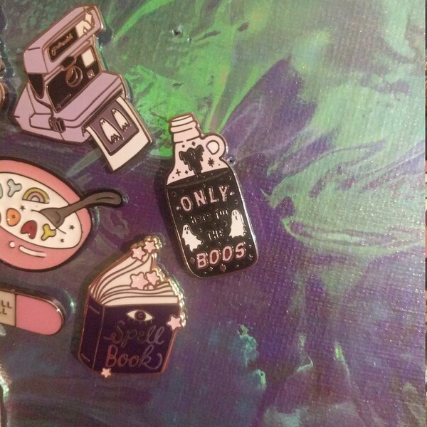 Only Here for the Boos Enamel Pin // Spoopy Halloween Lapel Pin Badge ...