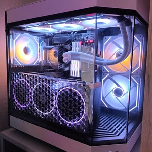 Hyte Y60 Custom Vented Side Panel - Etsy