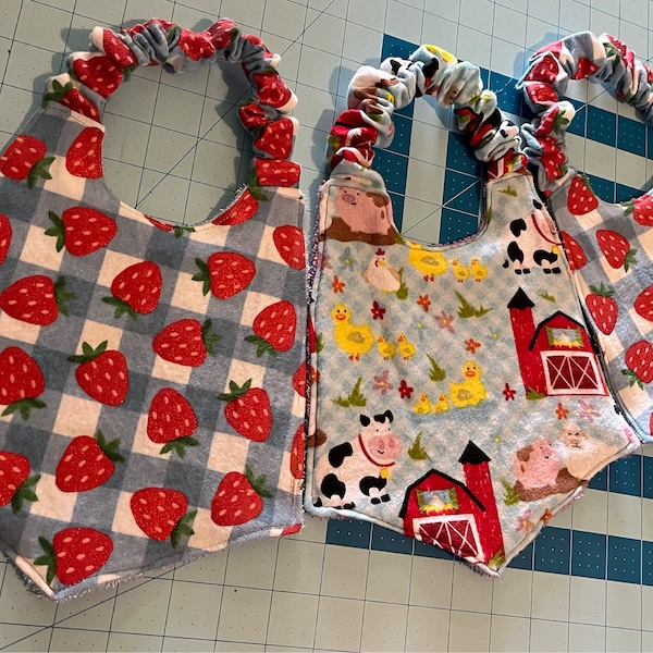 Pullover Bib Pattern: Elastic Neckline, Newborn Gift (PDF Pattern) - Etsy