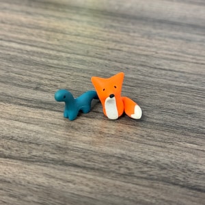 Miniature Wolf, Grey Wolf Figurine, Tiny Wolf, Fairy Garden Wolf - Etsy