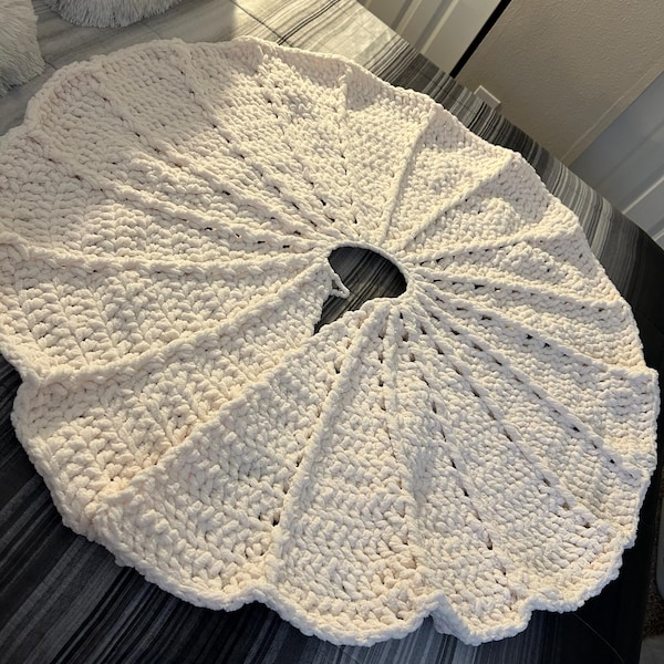 Tree Skirt PATTERN // Crochet Christmas, Braided Tree Skirt, Cozy ...