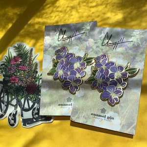 Forget Me Not Pin Botanical Enamel Pin Blue Flower Artwork - Etsy