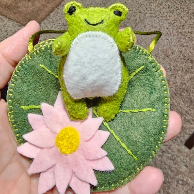 Poseable Frog Doll Digital FILES and Video Tutorial Needle Felt Pattern ...