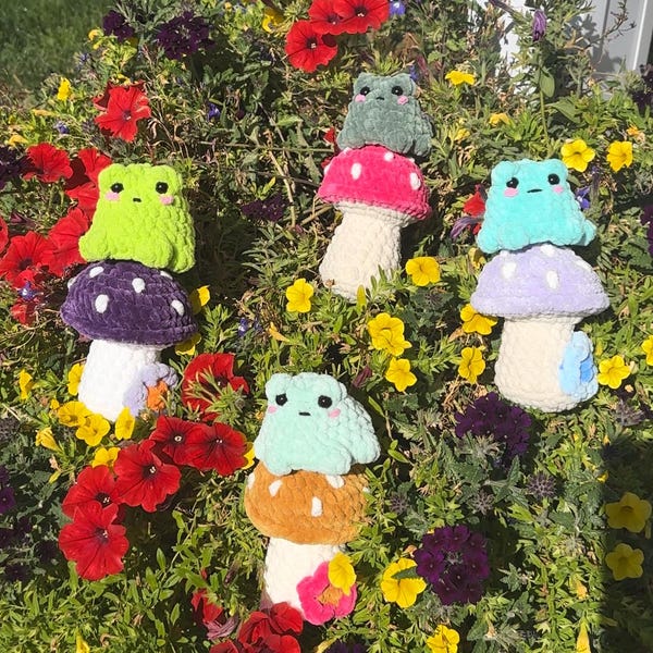LOW SEW Popping Frog Crochet Pattern, Tilda Toadstool, Frog Pattern ...