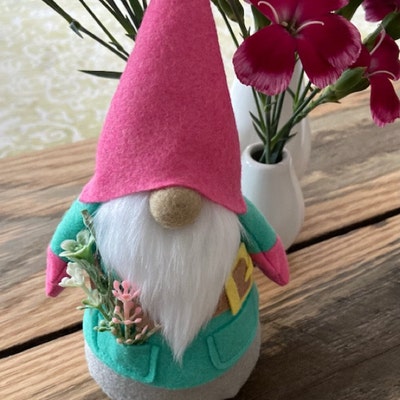 PIXIE Gnome Sewing Pattern, Craft Sewing Pattern, Doll Sewing Patterns and Supplies, Easter ...