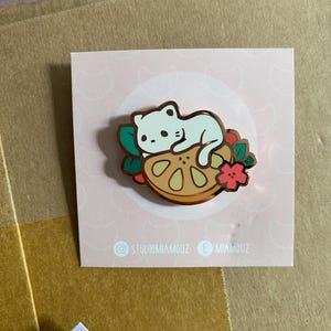 Party Hat Duck Enamel Pin Cute Adventurer Hard Enamel Pin Duckling ...