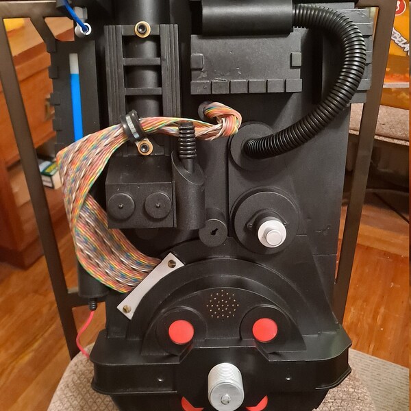 Spirit Halloween Proton Pack Ribbon Cable Kit Ghostbusters Mod (scaled ...