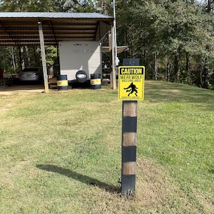 Werewolf Sign, Werewolf Breeding Area, Werewolf Gift, Urban Legends ...