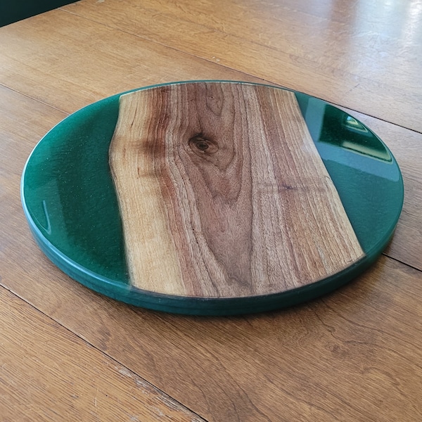 Golf River Table Live Edge End Table Artificial Turf Golf Table Epoxy ...