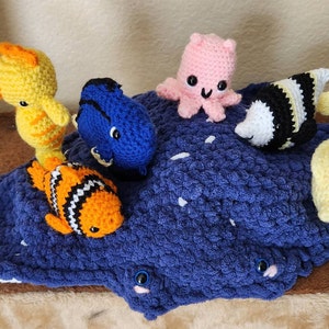 PATTERN PACK Mega Ray and 7 Sea Friends Patterns Ray, Angelfish, Blue ...