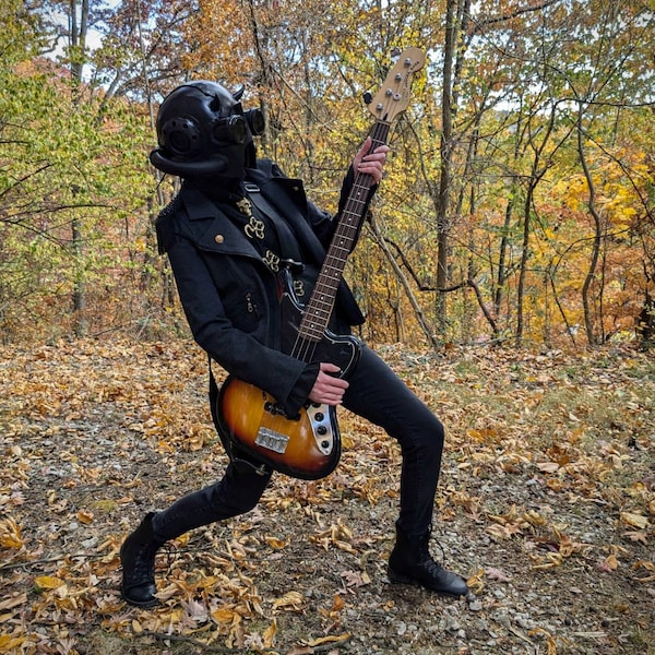 Impera Era Nameless Ghoul / Ghoullette Helmet - Handmade Cosplay Helmet ...