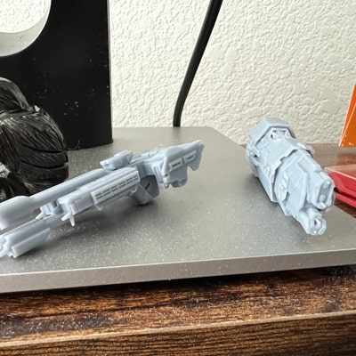 Valiant Class Super Heavy Cruiser 1, 3, 6 or 12 Model Custom & Fan-made ...