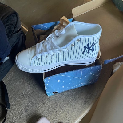 Spongebob Sqarepants Shoes, Spongebob Sqarepants High Top Sneaker ...