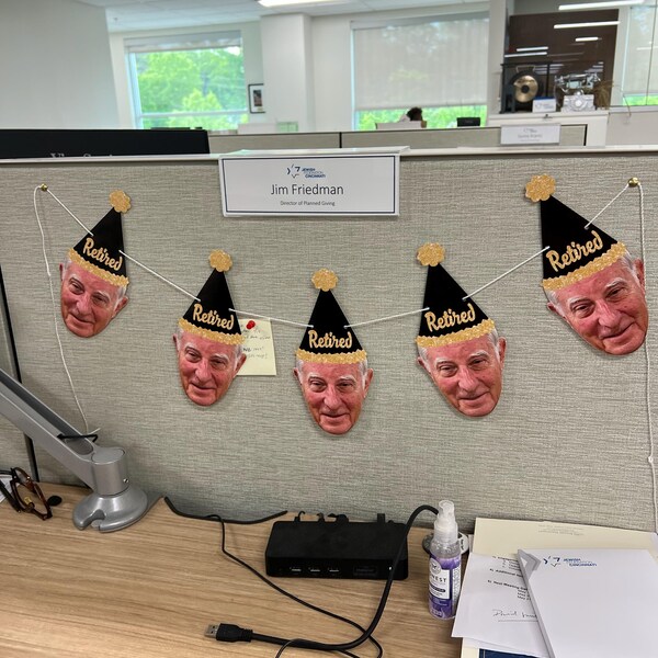 Custom Face Retirement Banner & Decorations - Happy Retirement, I'm ...