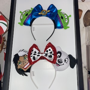 Disney Inspired Mouse Ears Frame With Holder for Ears Holds - Etsy