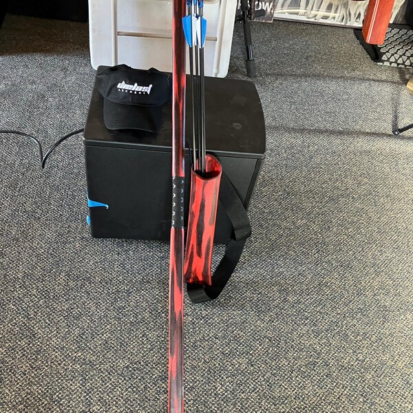 Adult Longbow: 30-35 Lb Draw Weight, Beginner Archery - Etsy