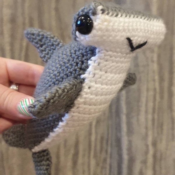 PATTERN: Hugo the Hammerhead Shark Pattern - Amigurumi Hammerhead Shark ...