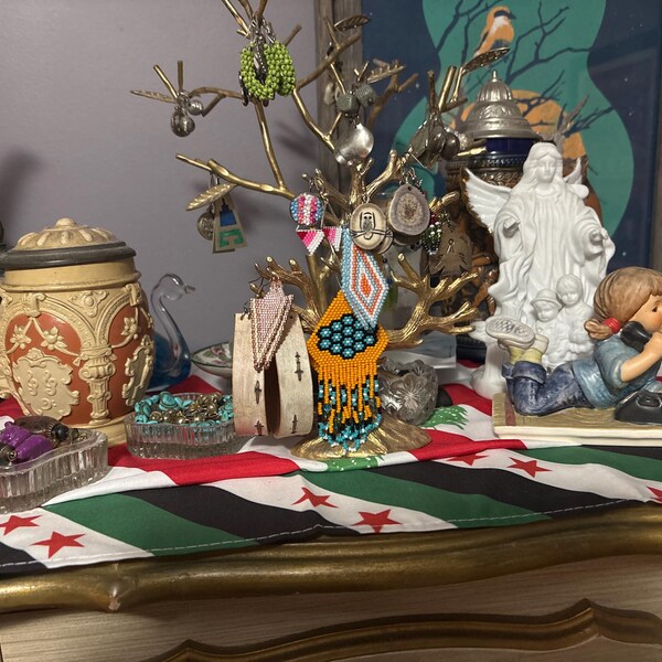 Tatreez Keffiyehs - Palestine - Lebanon - Handmade - Palestine ...