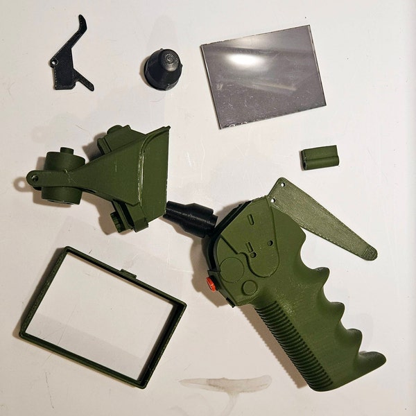 Alien Facehugger Articulated Poseable Cosplay Prop Replica Aliens Face ...