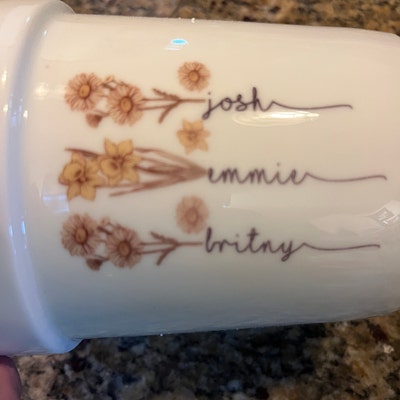 Custom Birth Month Flowers Mini Plant Pot, Grandma and Grandkids Flower ...