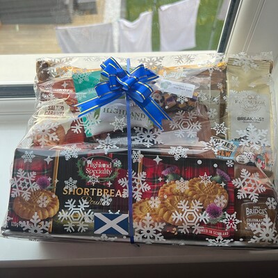 Irish Gift Hamper Ireland Snack Gift Gift Box From Ireland Irish ...